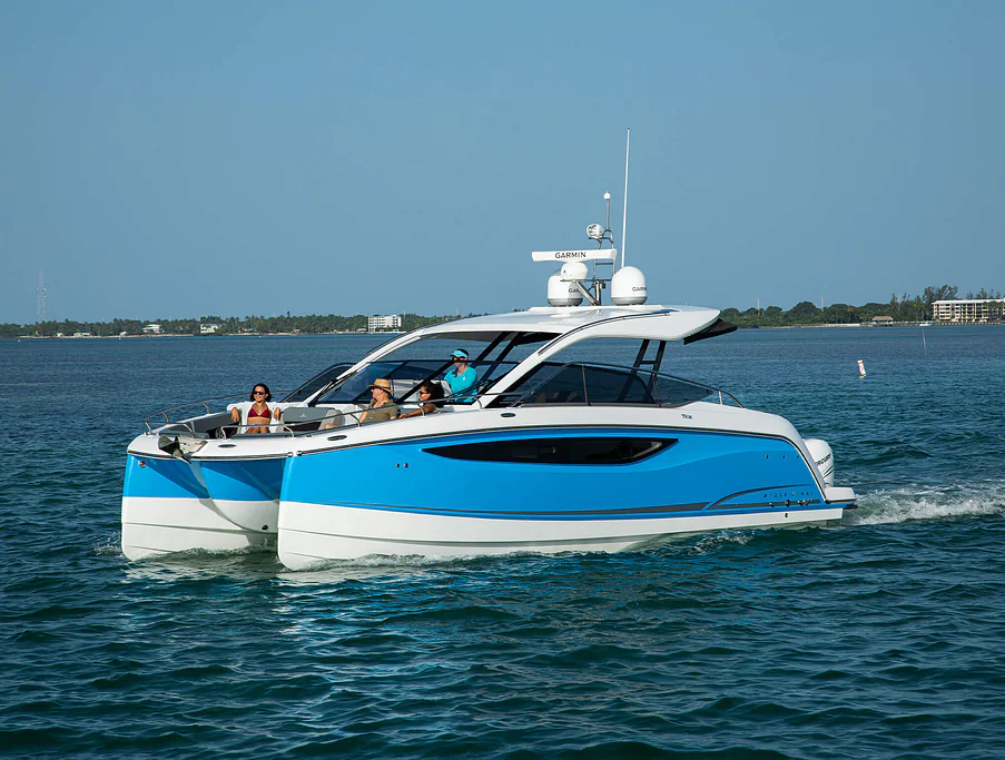 Find a Four Winns dealer | Four Winns : The Finer Side of Life